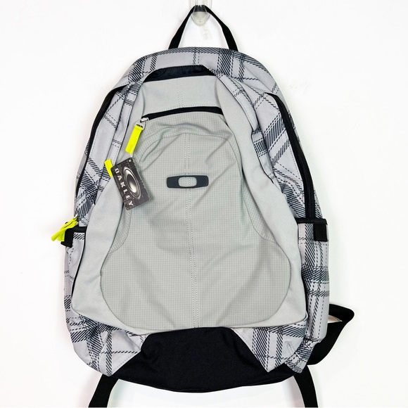 Oakley | Bags | Sold Oakley Gray Black Base Load Backpack New | Poshmark